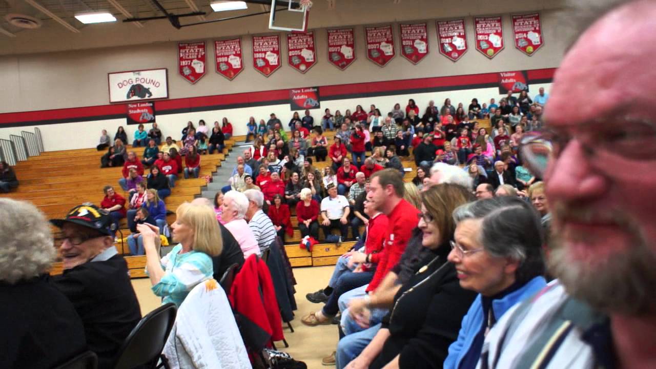 Hey Song! University of Wisconsin Varsity Band in New London WI. - YouTube