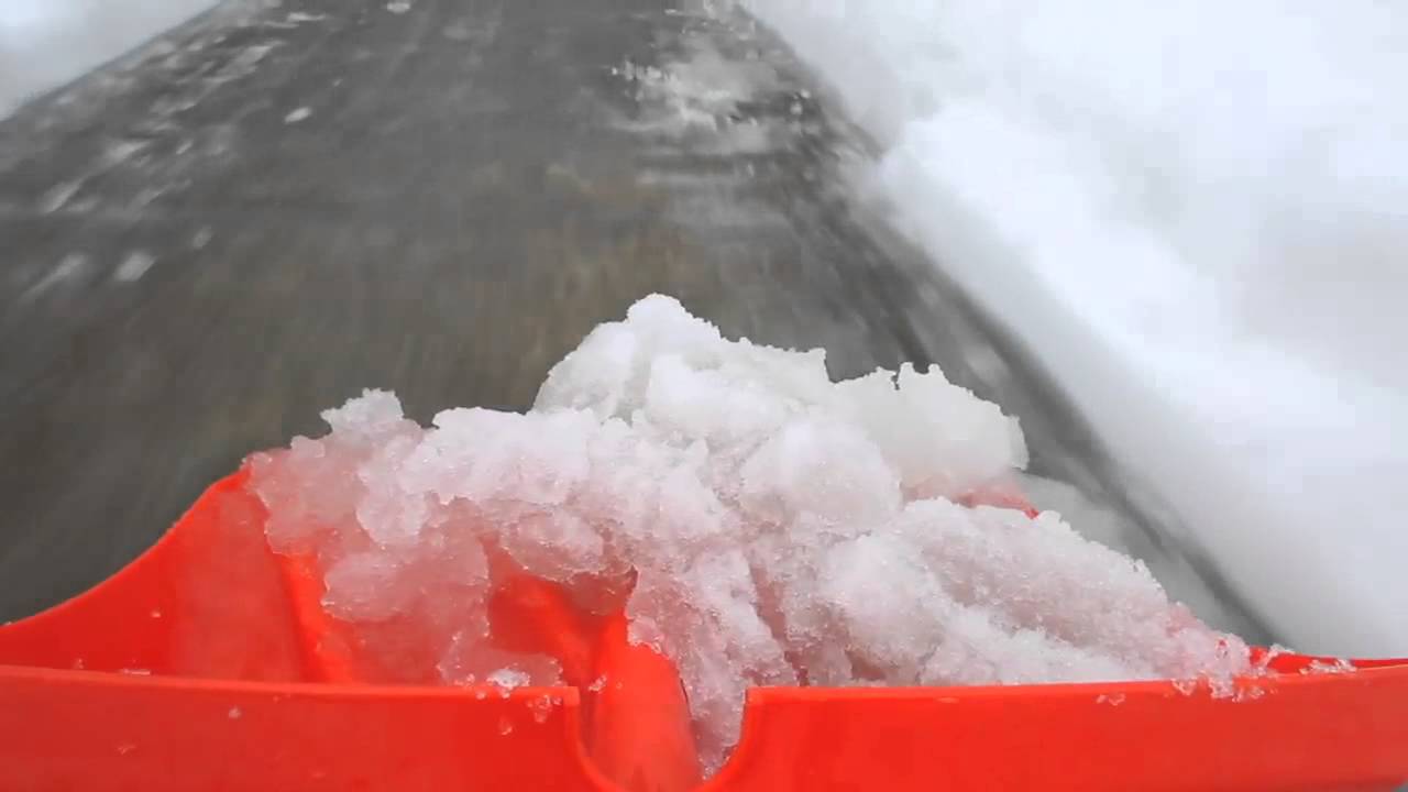 Video: Shovel cam attacks ice storm - YouTube