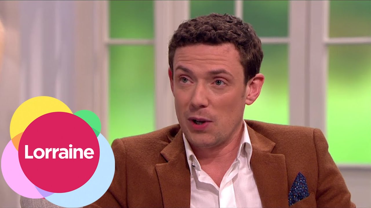 Michael Thompson On His First Day In Holby | Lorraine - YouTube