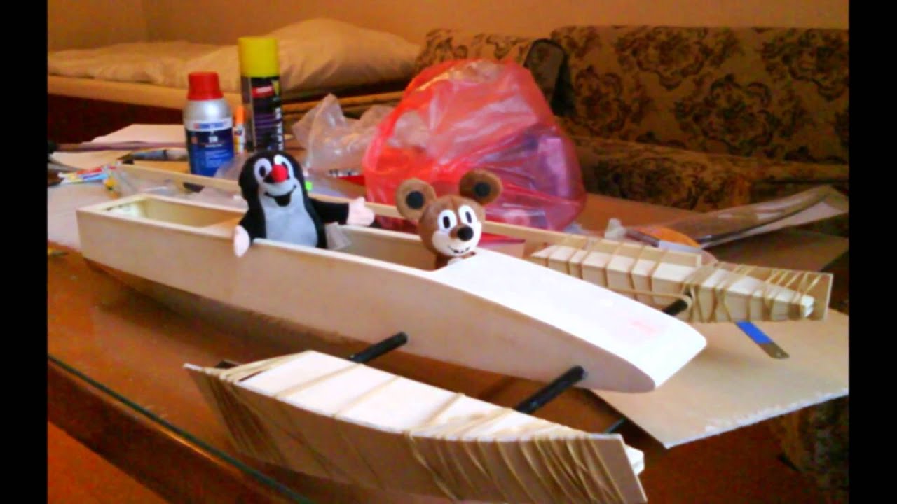 Stavba RC lode Predátor Outrigger... - YouTube