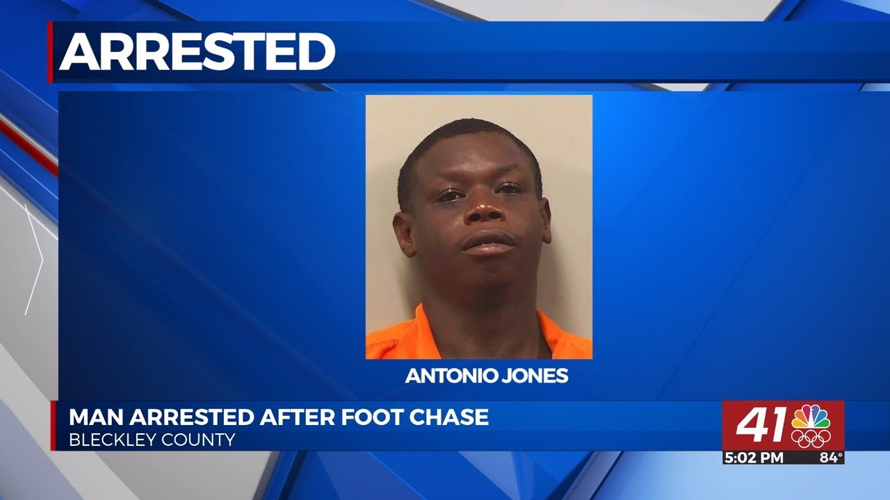 Man arrested after a pursuit on foot in Bleckley County - YouTube