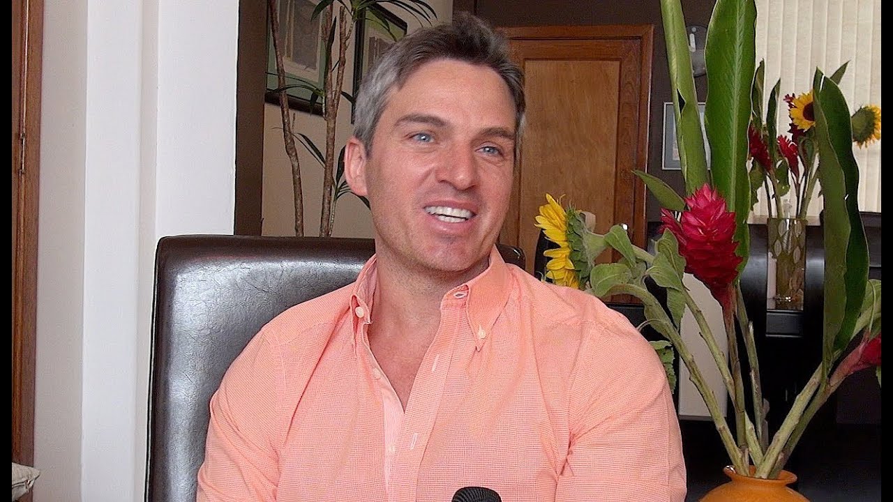 Ramiro Fumazoni protagonista de 'Vivir a destiempo' de Azteca ...