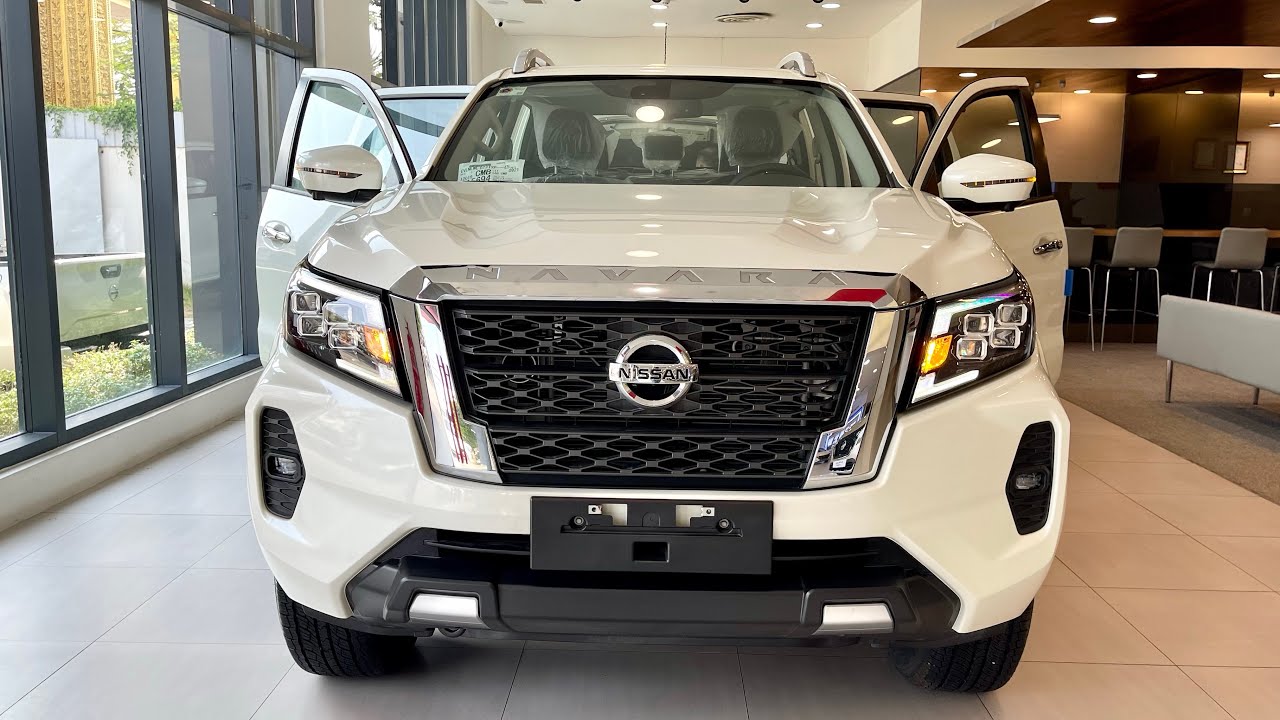 NEW 2024 Nissan Navara White Color - Pick up - YouTube