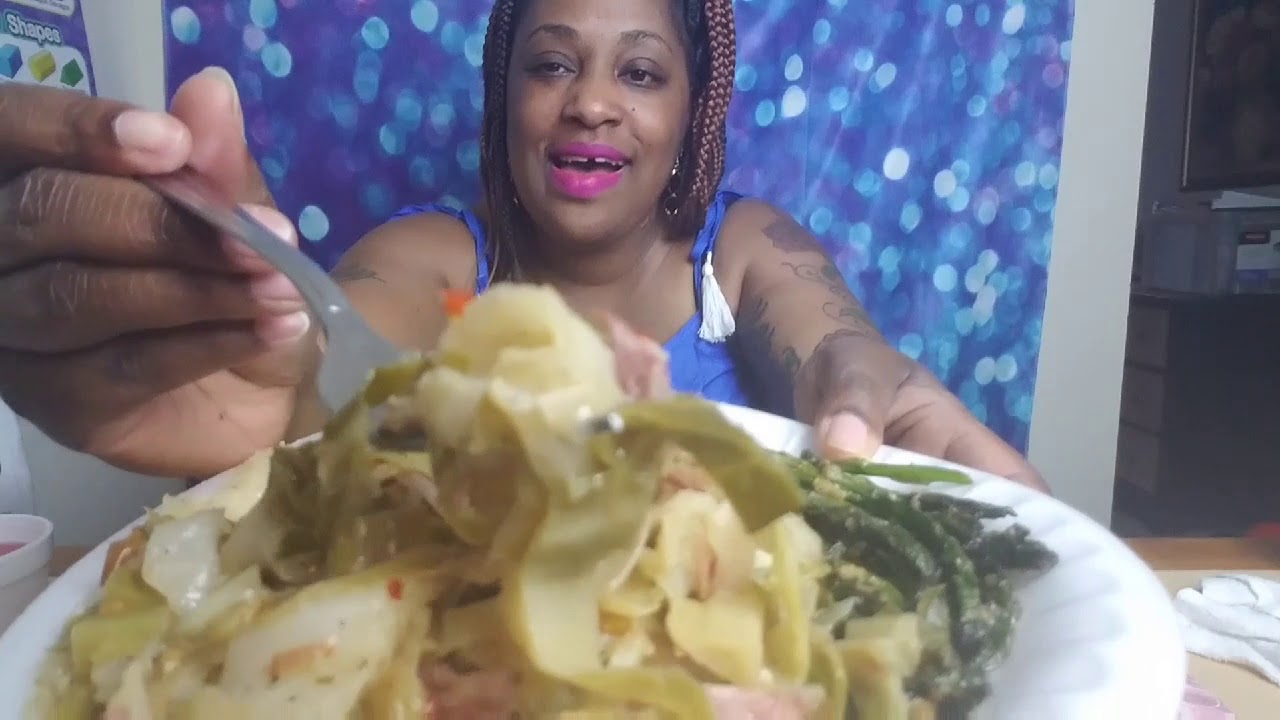 Stuffed Shells MUKBANG - YouTube