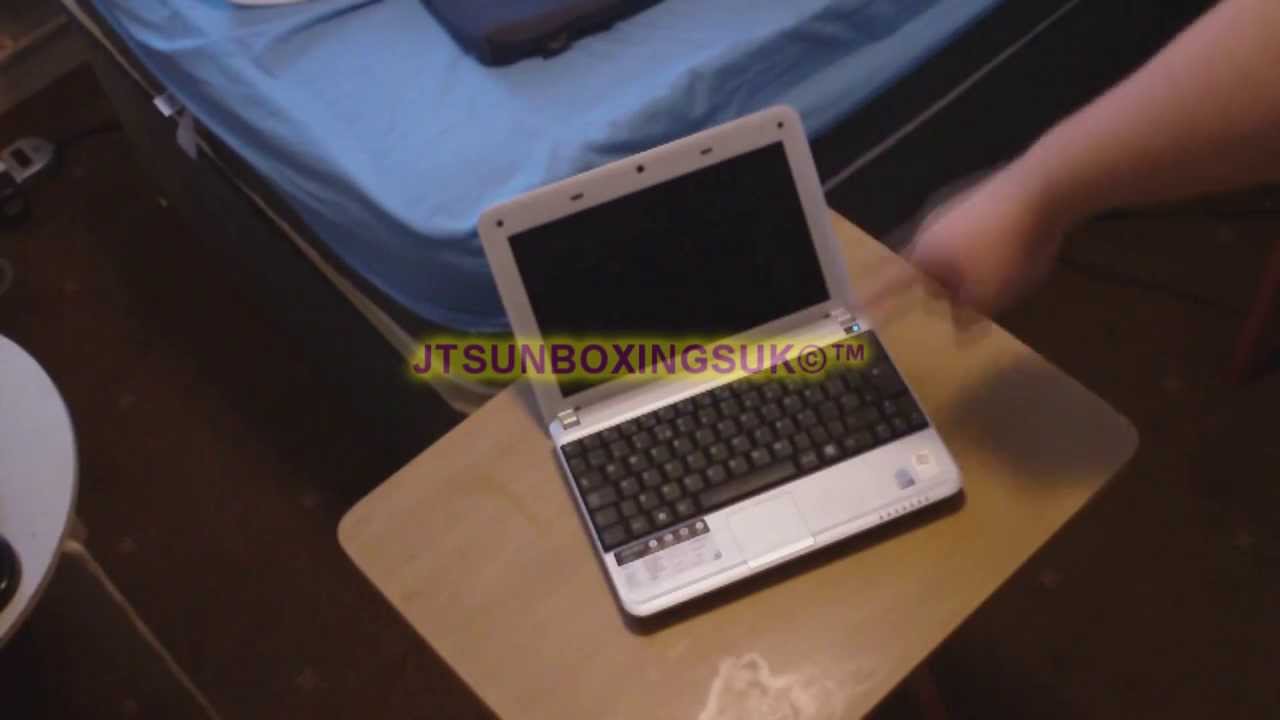 Advent 4211 netbook (Unboxing) - YouTube