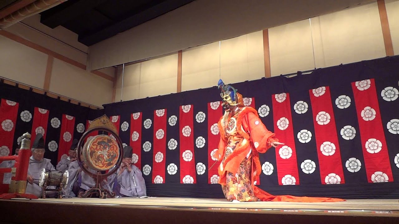 京都祇園コーナー 雅楽 Gagaku Court Music@Gion Corner, Kyoto - YouTube