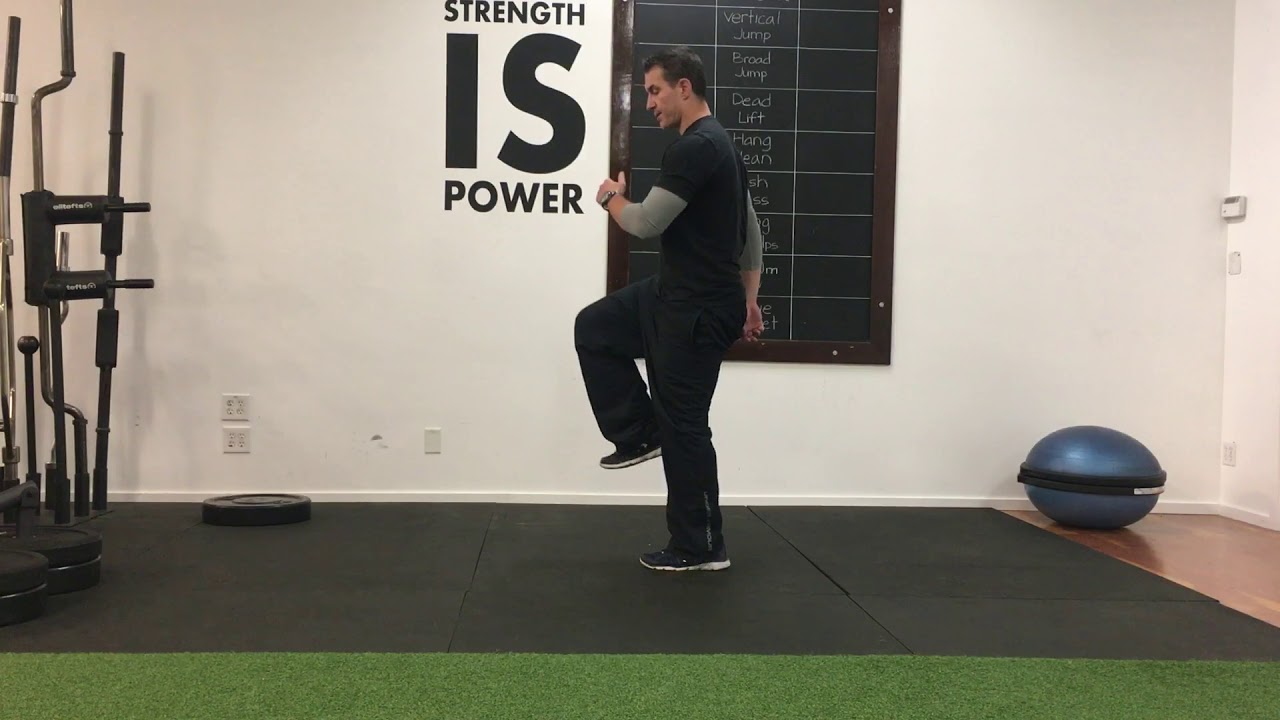 Single Leg Floor Tap and Knee Drive - YouTube