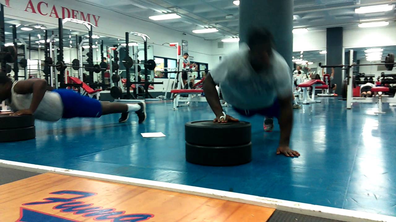 Cross the Box Push-ups - YouTube