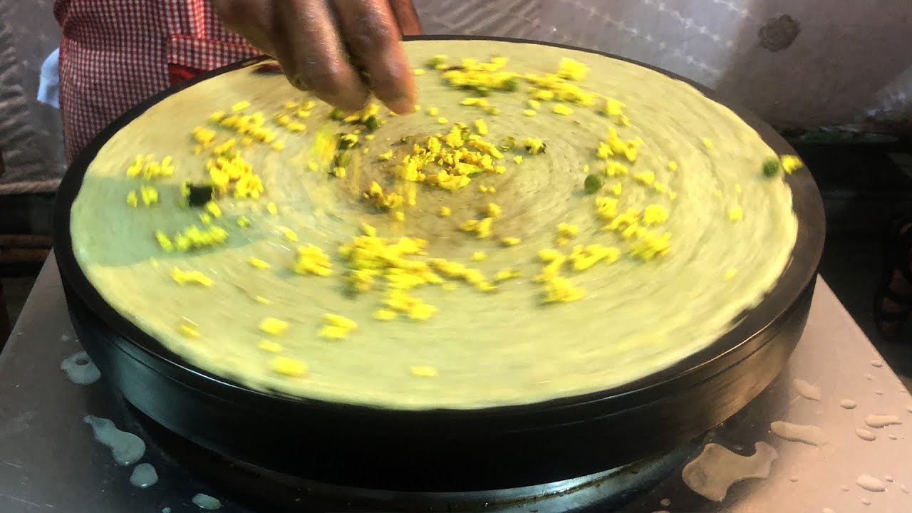Roli Poli Dosa | Hot Revolving Tawa Garam Dosa | Hot & Crispy Dosa ...