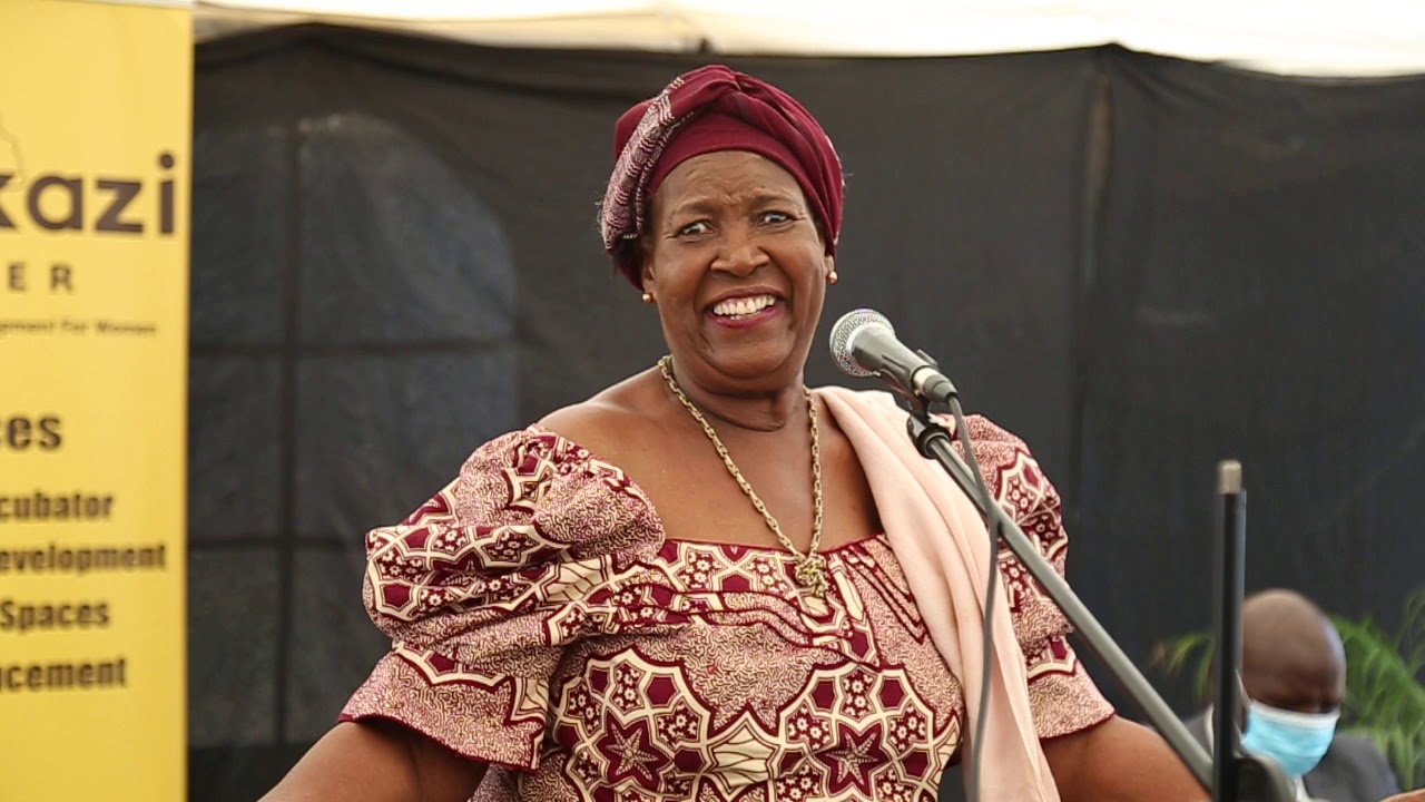 Gender Specialist, Gladys Mutukwa, Anakazi Center Business Incubator ...