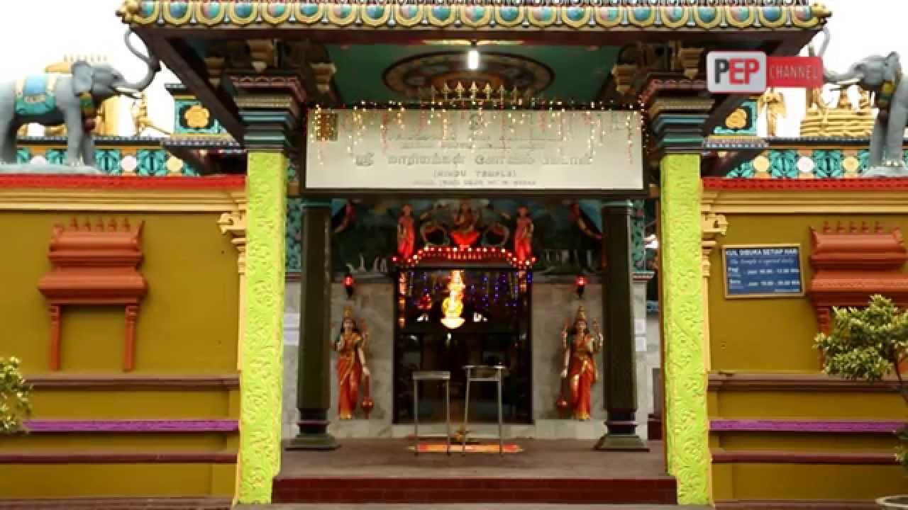 Kuil Shri Mariamman Medan - YouTube