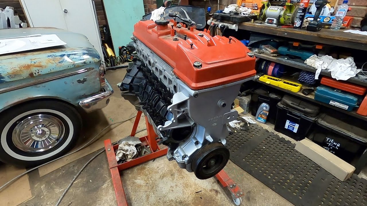 Project Barra Turbo GQ Patrol - Barra Long Block Assembled - YouTube