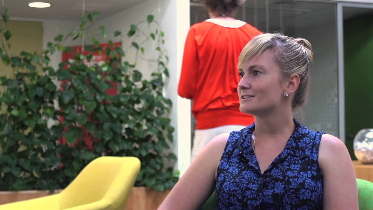 An interview with Jussara Bierman - Branding in China - YouTube