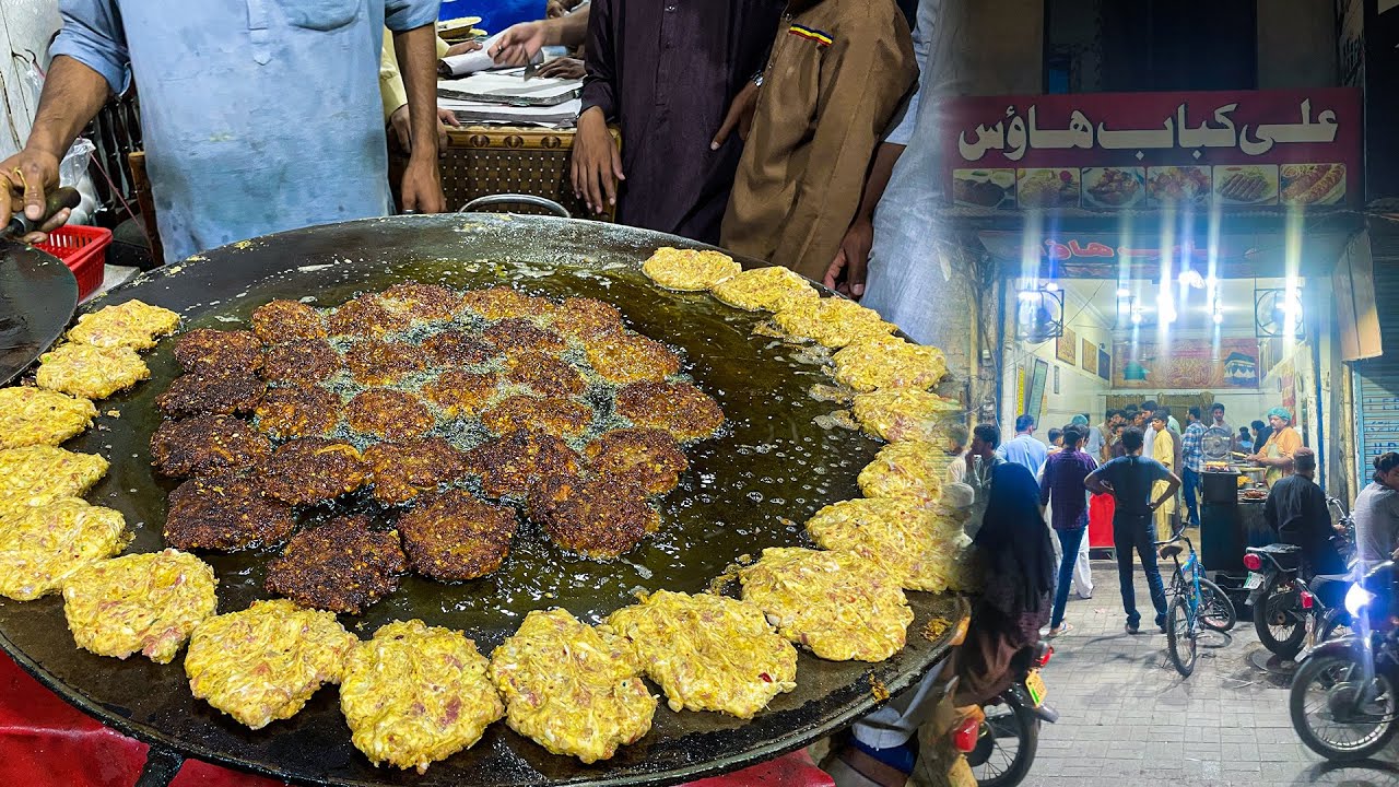 Famous Chapali Kabab Street Food | Extreme Pakistani Street Food In ...