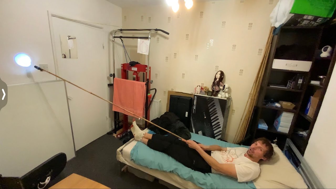 How to turn the light on and off from your bed - YouTube