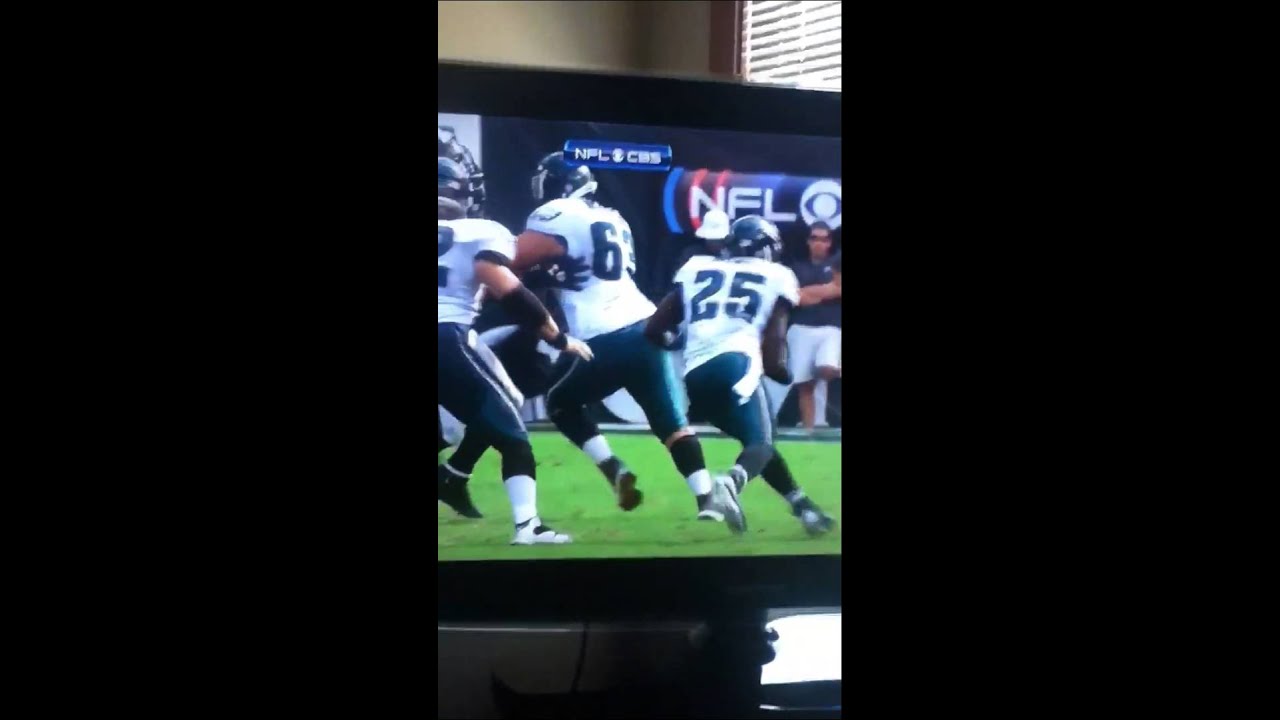 Football players legs snap - YouTube