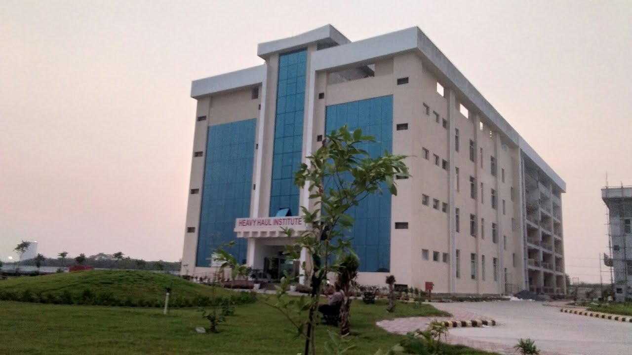 Dfccil Noida training center, Noida training center room,dfccil ...