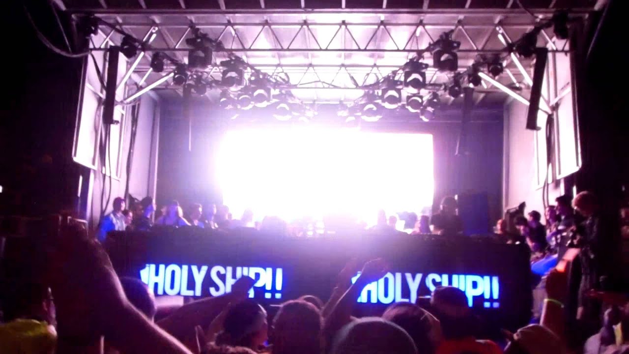 Holy Ship 2013 - Skrillex Rock and Roll - YouTube