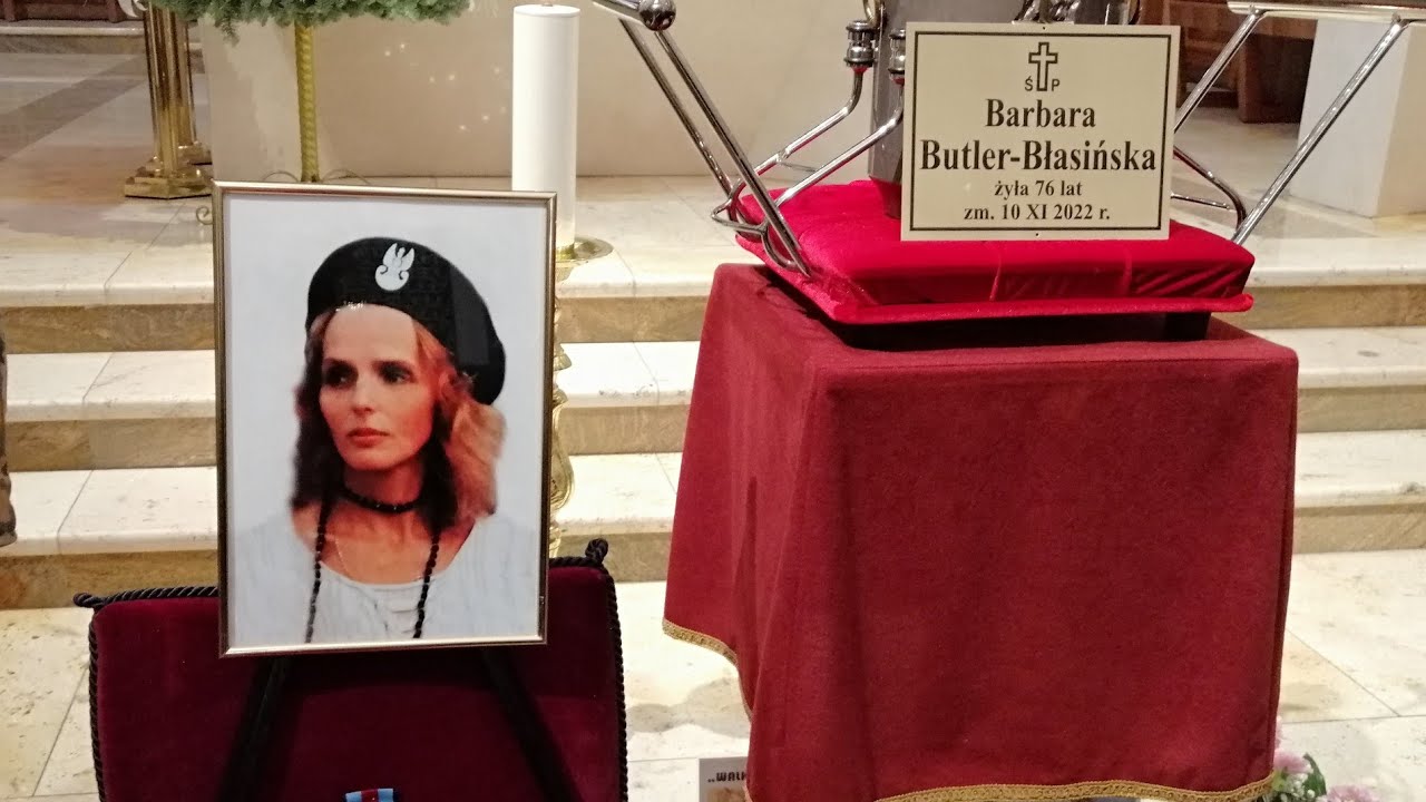 20221205 1245 Barbara Butler Błasińska msza pogrzebowa - YouTube