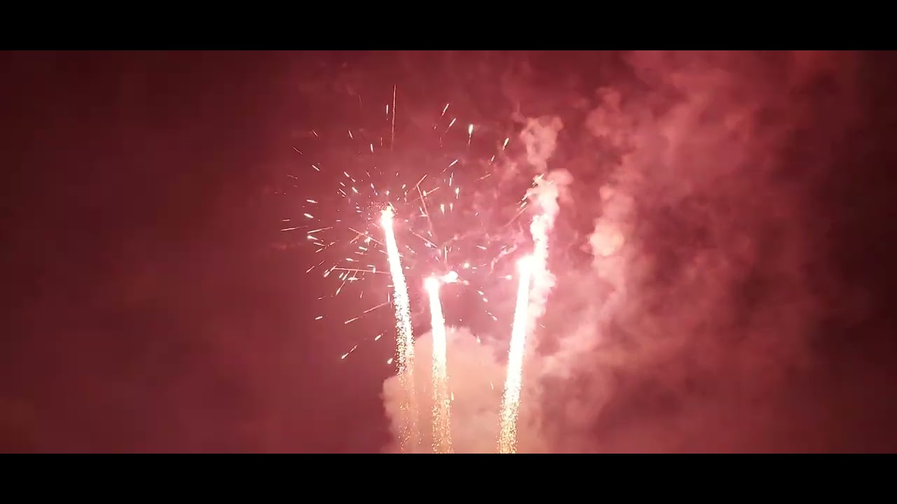 Gamera firework - YouTube