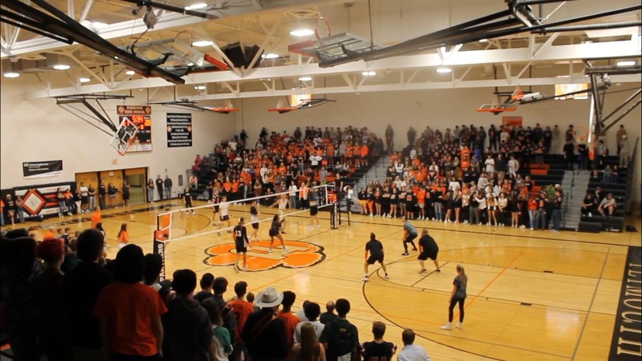 PHS Homecoming 2023 Seniors vs Staff Volleyball - YouTube