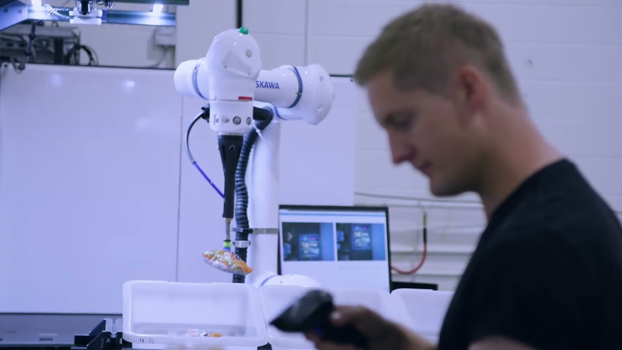 Attabotics releases Attabot 2022 - YouTube