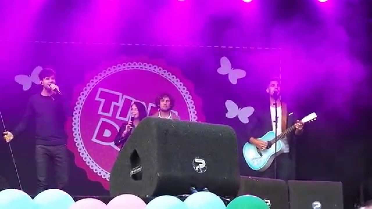 Nick & Simon - Lang Zal Hij / Zij Leven @ Tinadag Duinrell, 27-09-15 - YouTube