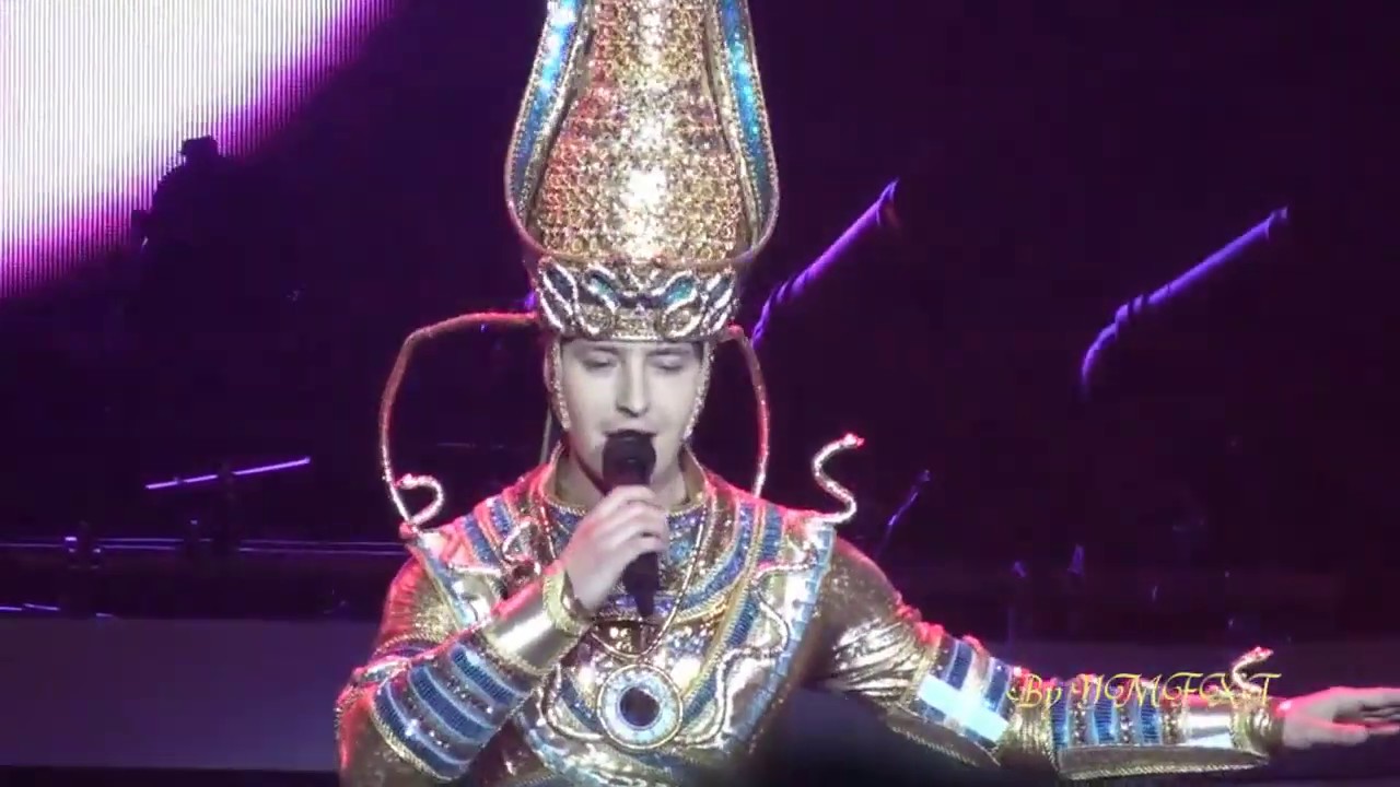 5. Ave Maria (Live in Shanghai, China – 2009.05.03) [by YMFXT] - YouTube