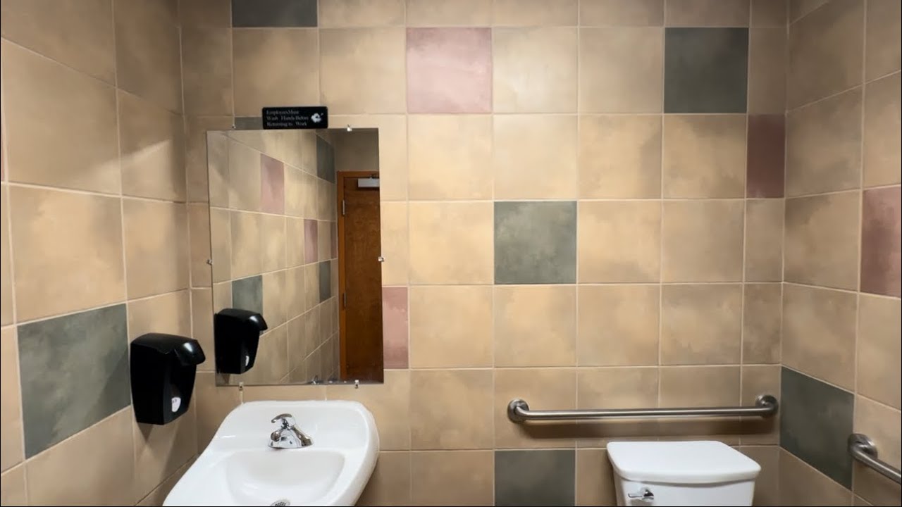 Subway Men’s Restroom - YouTube