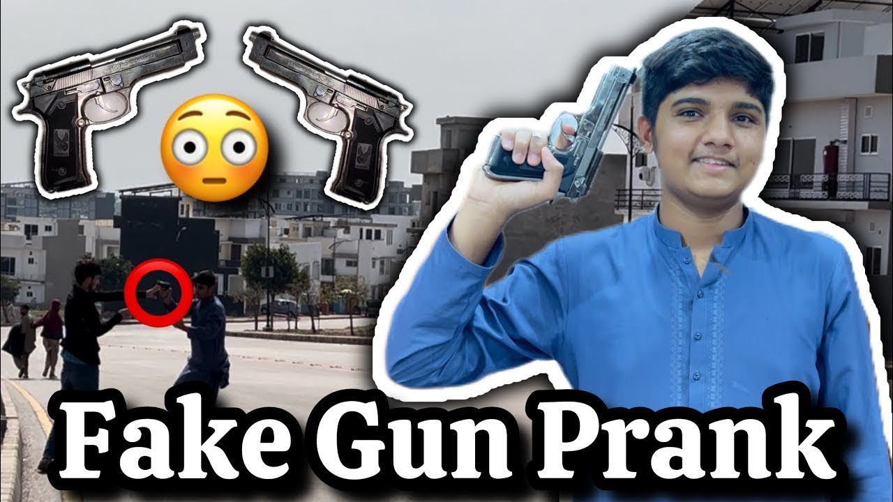Fake Gun Prank🔫 | Gun Prank On Public🤭| Gun Prank On Family😱 | Syed ...