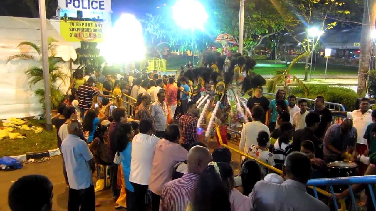 Thaipusam 2012 (Tank Road Temple) #1 - YouTube