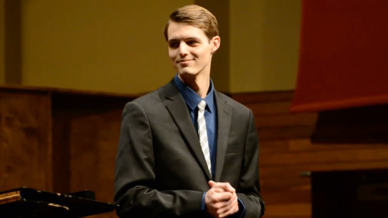 Opera on the Avalon: Nicholas Smith's performance of Vecchia Zimmarra ...