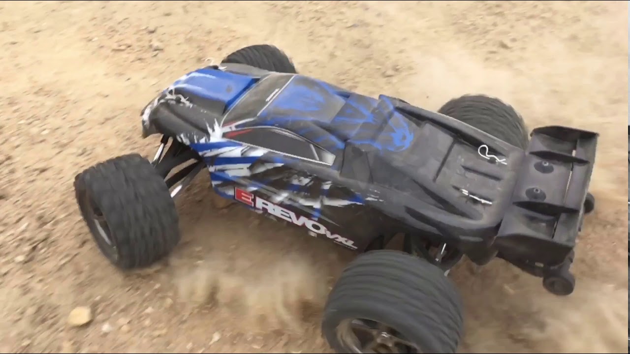 Running video of my Upgraded and Modded Traxxas MiNi E Revo 1/16 VXL ...