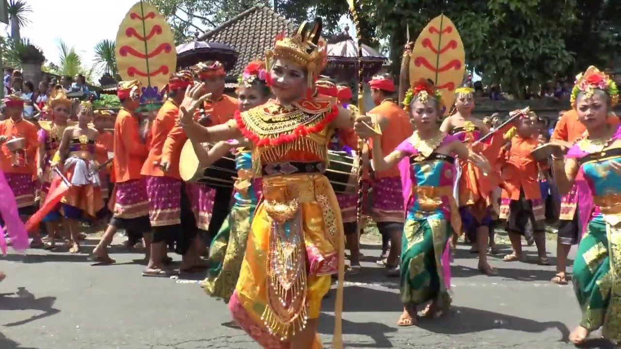 Cultural Parade Penebel, Bali, 2015. 15 SMP 2 - YouTube