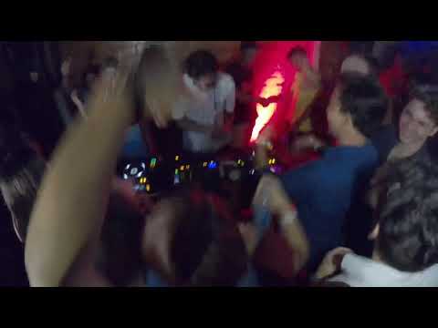 Reydel DJ en TÚ TÍA LA TETONA @ Mithnight Samborondon