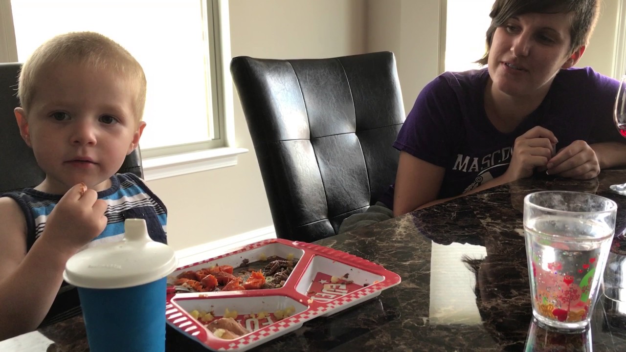Sullivan Eating Dinner - YouTube