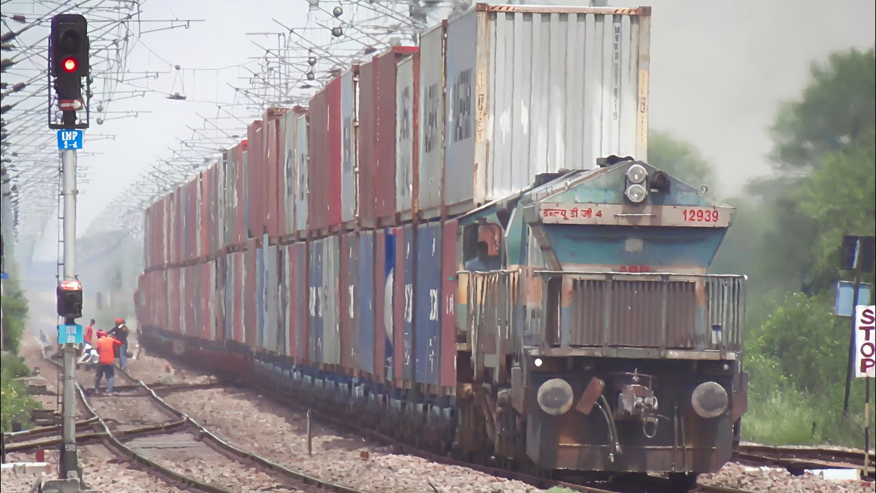 Long Hood Forward Emd With Monstrous Diesel Train || Double Stack ...