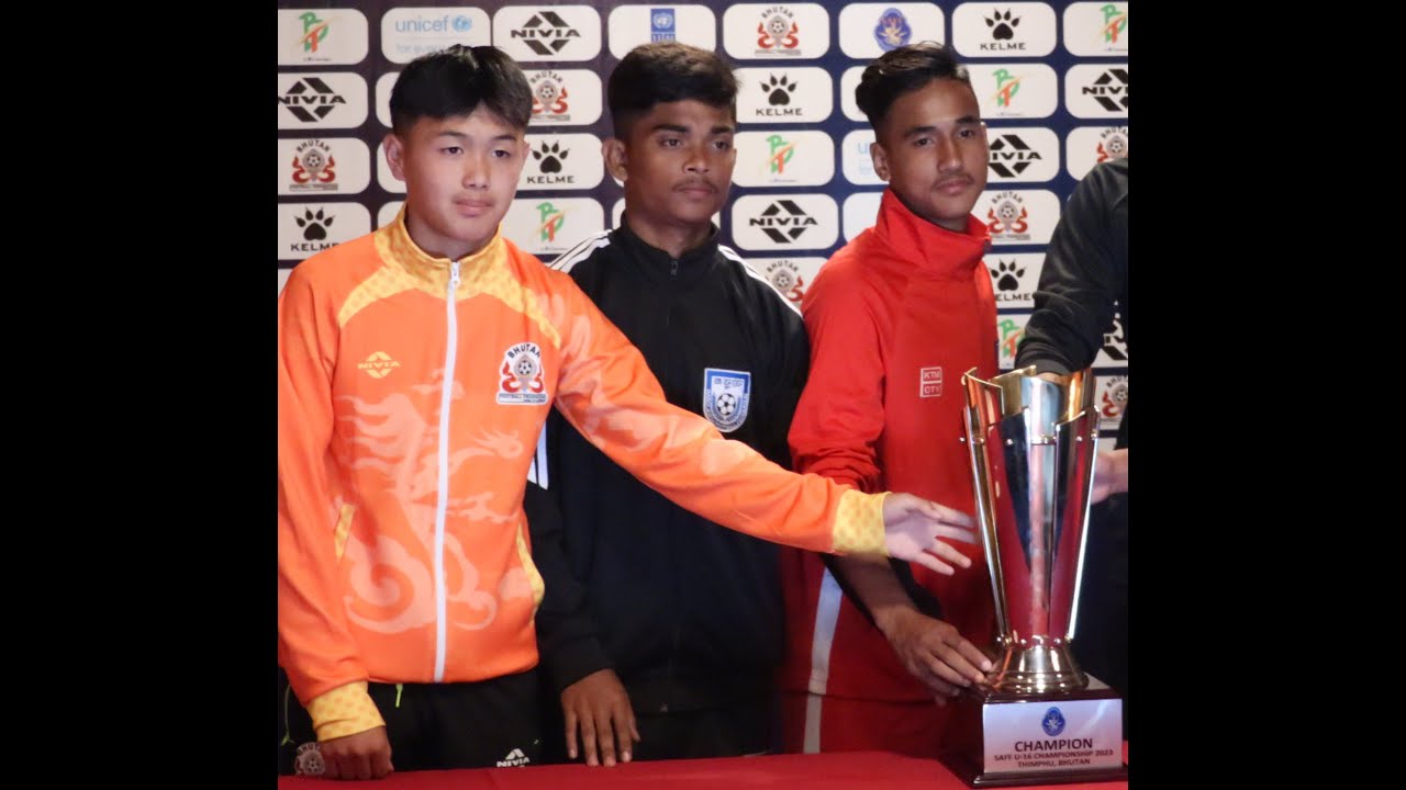 𝗙𝗮𝗰𝗲-𝗧𝗼-𝗙𝗮𝗰𝗲: 𝗦𝗼𝗻𝗮𝗺 𝗗𝗼𝗿𝗷𝗶, 𝗨-𝟭𝟲 𝗕𝗵𝘂𝘁𝗮𝗻 𝗡𝗮𝘁𝗶𝗼𝗻𝗮𝗹 𝗙𝗼𝗼𝘁𝗯𝗮𝗹𝗹 𝗰𝗮𝗽𝘁𝗮𝗶𝗻. - YouTube