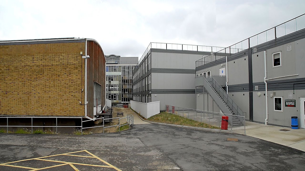 Elliott School 2013 before restoration starts Part 2 Lower Floors - YouTube