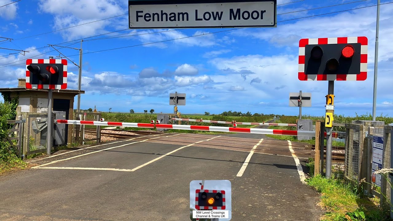Fenham Low Moor Level Crossing, Northumberland - YouTube