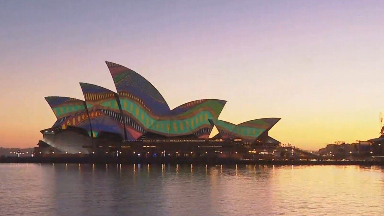 Sydney's Opera House to shine in green and gold - YouTube