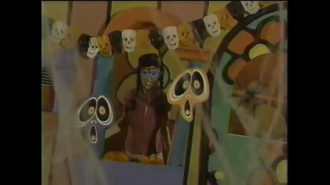 The Mr. Men Show (1997) - Halloween - YouTube