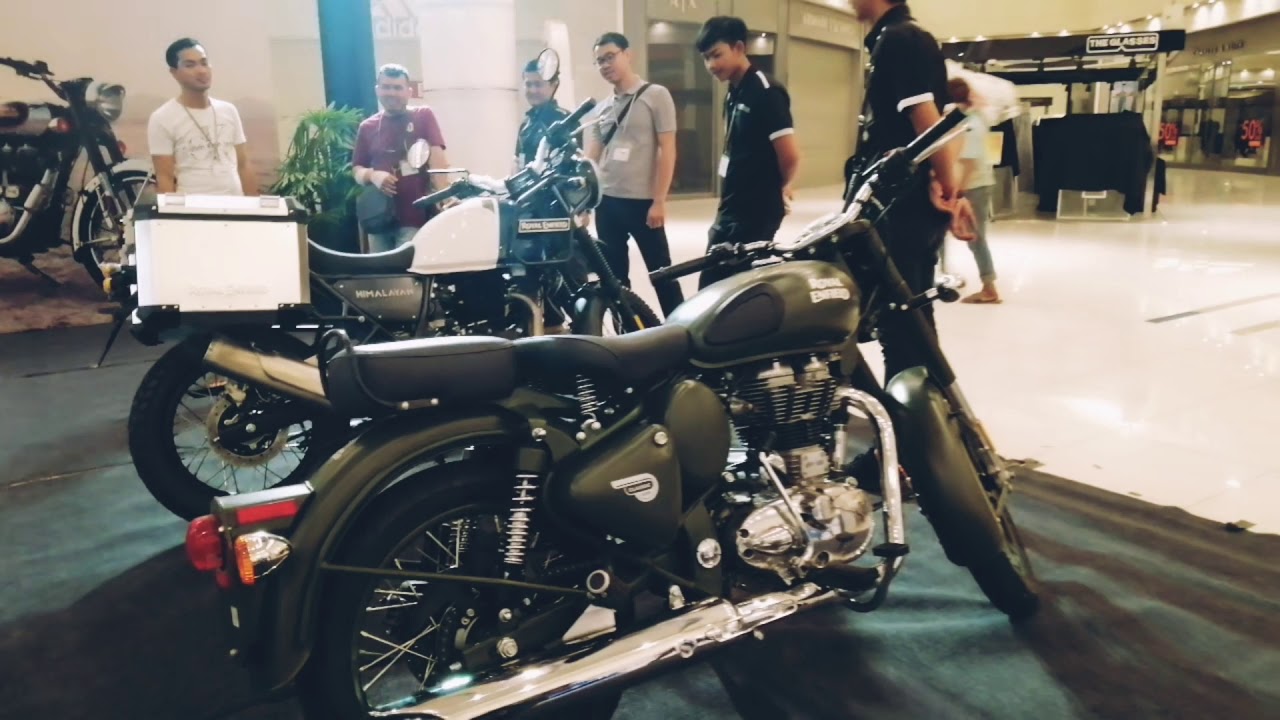 Royal Enfield Raod Show at Aeon mall Cambodia [ Backdrop Set up video ...