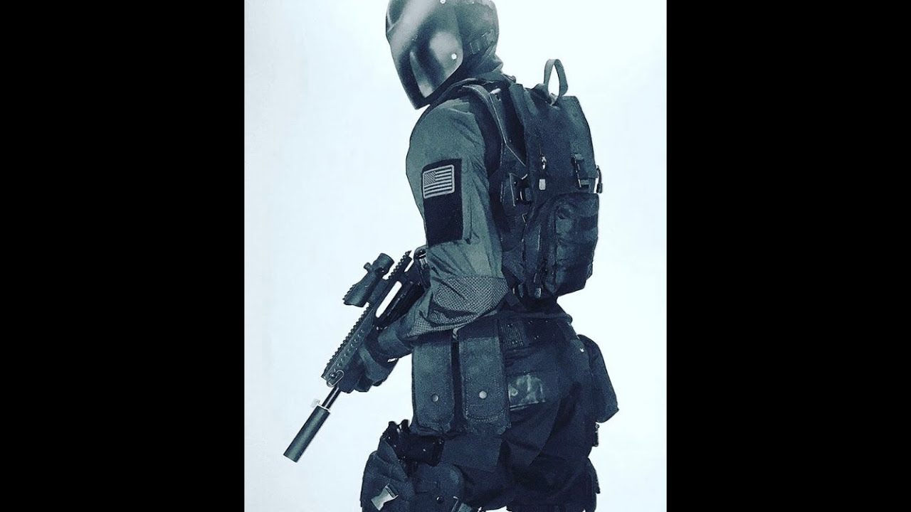 Operator Loadouts: Callsign Phantom - YouTube