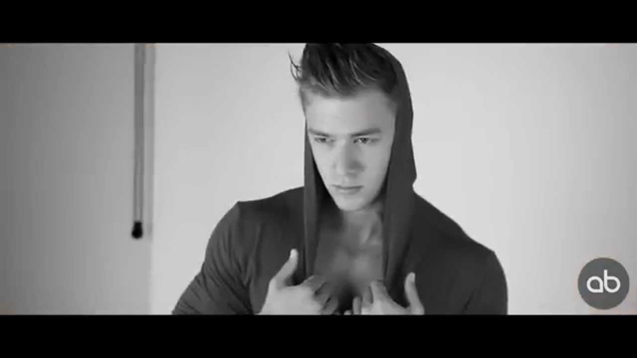 The next fitness superstar - Attila Tóth photoshooting - YouTube