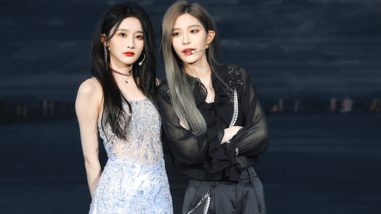 [Auto Eng Sub] Wang Yi and Zhou Shi Yu Skit With Shen Meng Yao During ...