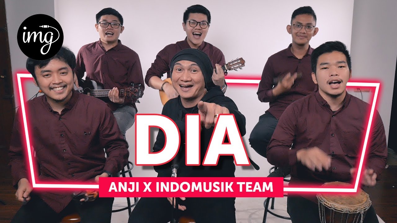 DIA (LIVE PERFORM) - Ft. ANJI - YouTube