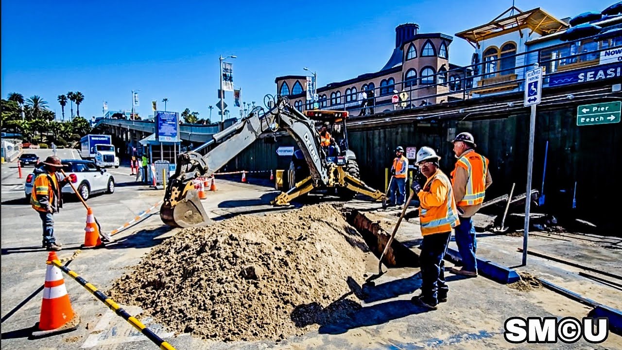 𝗣𝗢𝗪𝗘𝗥𝗜𝗡𝗚 𝗧𝗛𝗘 𝗣𝗜𝗘𝗥: Crews Relocate Electrical Utilities Ahead of Bridge ...