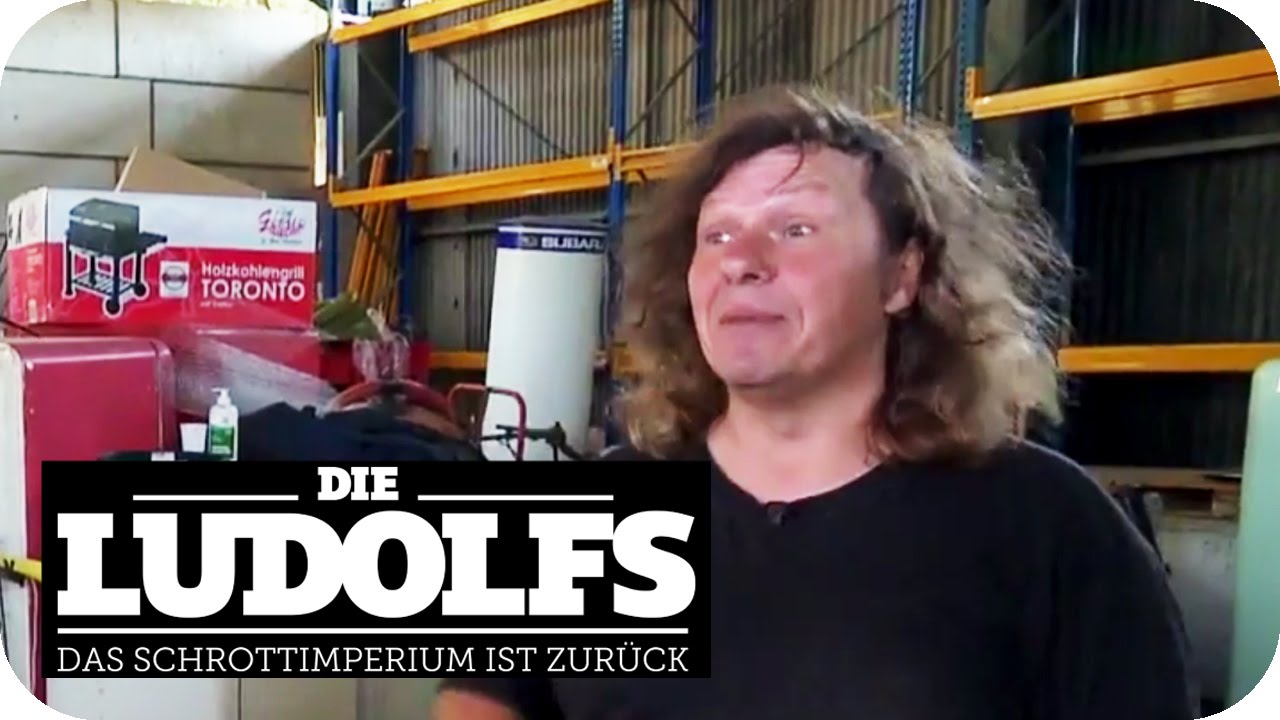 Die Ludolfs | So sieht Manni unter der Mütze aus | kabel eins - YouTube