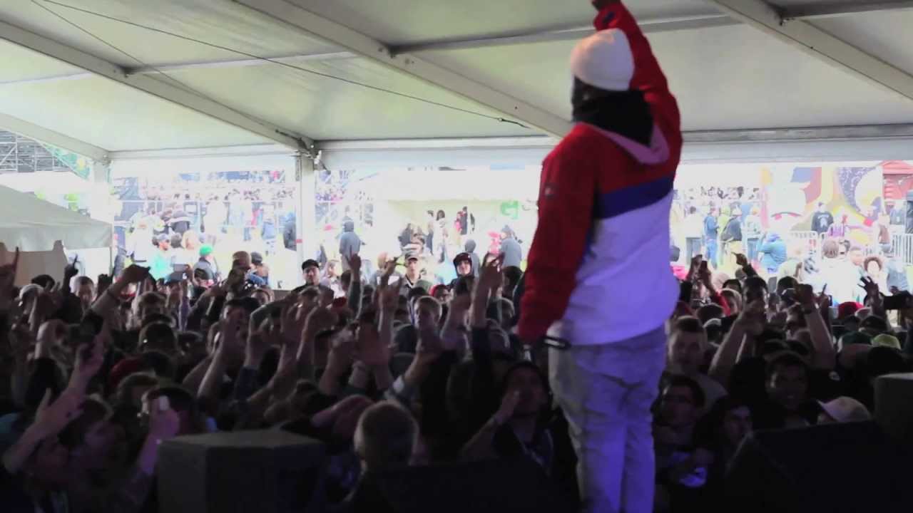 ASAP Ferg - WORK live at Soundset 2013 (crowd goes NUTS) - YouTube